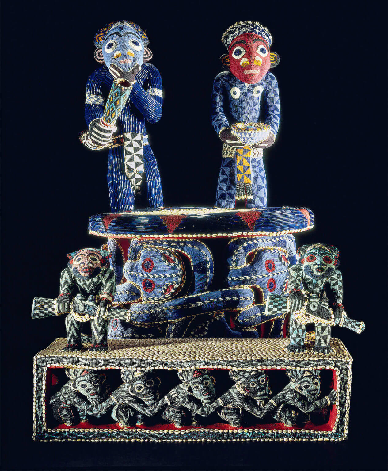 Africa Online Museum » Cameroon » Bamileke & Bamoun Kingdom » Art Objects