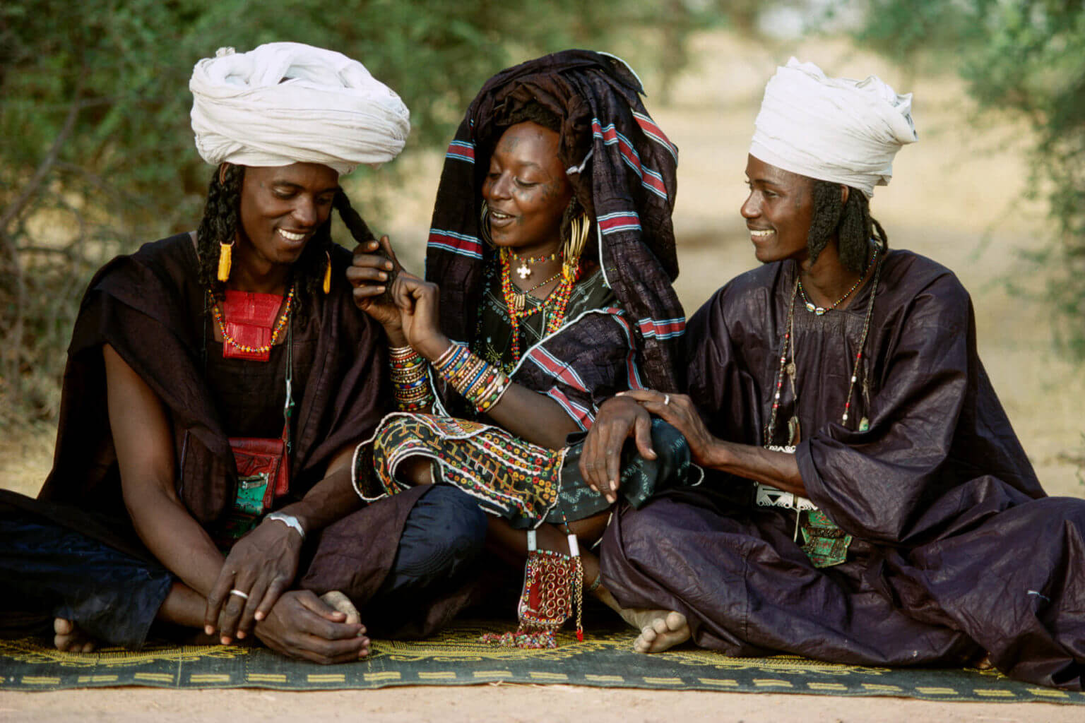 Africa Online Museum » Niger » Wodaabe Courtship » Photos