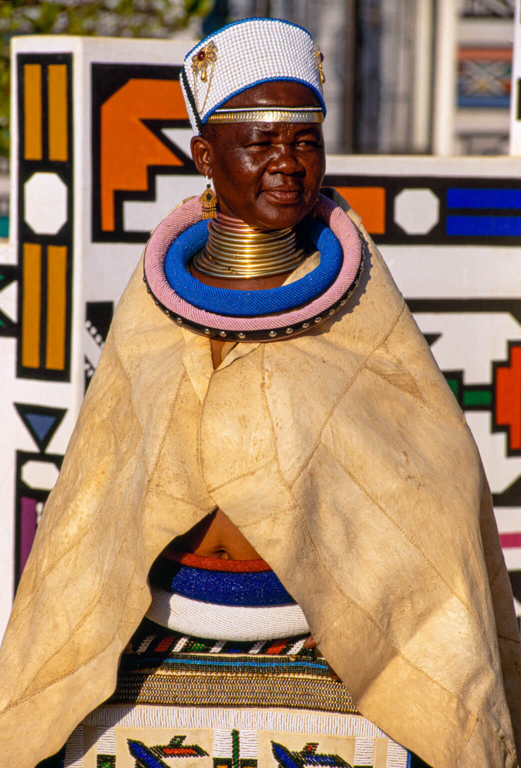 Africa Online Museum » South Africa » Ndebele Nuptials » Photos